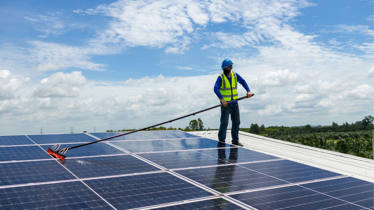 How to Clean Residential Solar Panels for Maximum Efficiency – ROCKSOLAR